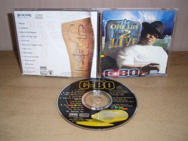 Segundo's Room - Page 9